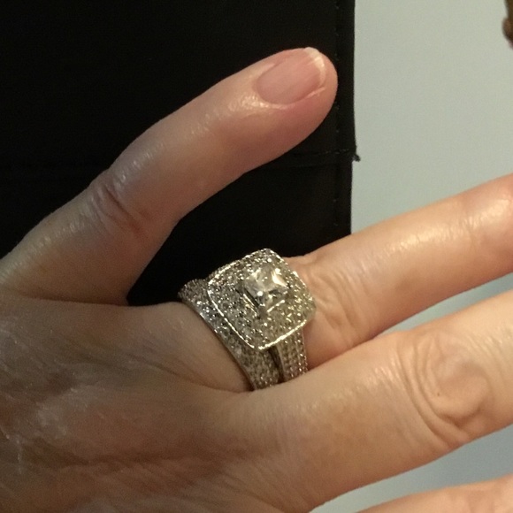 Silver Linings | Jewelry | 925 Sterling Silver 4 Carat White Sapphire ...